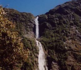 Sutherland Falls Tourist Information, Facts & Location